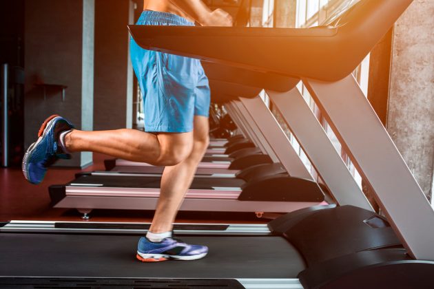 Correr en Cinta: Ventajas e Inconvenientes - Escuela de Running