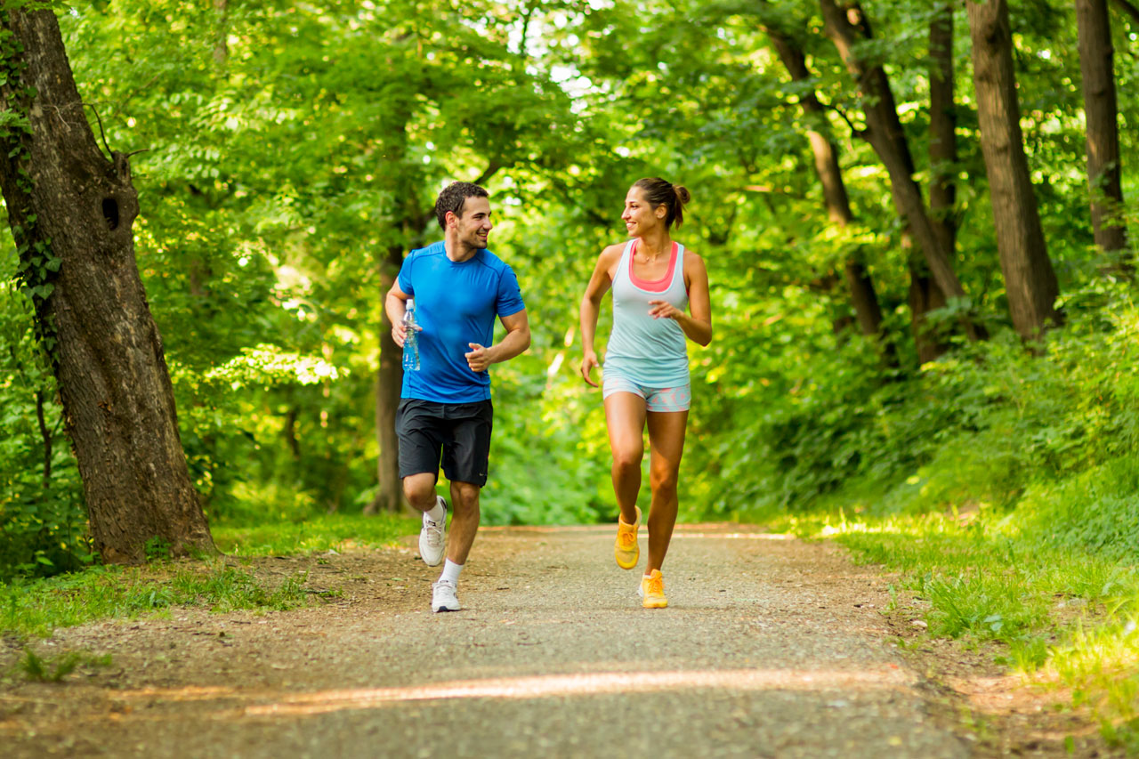 Cómo Seguir Corriendo en Vacaciones y Mantener la Forma - Escuela de ...